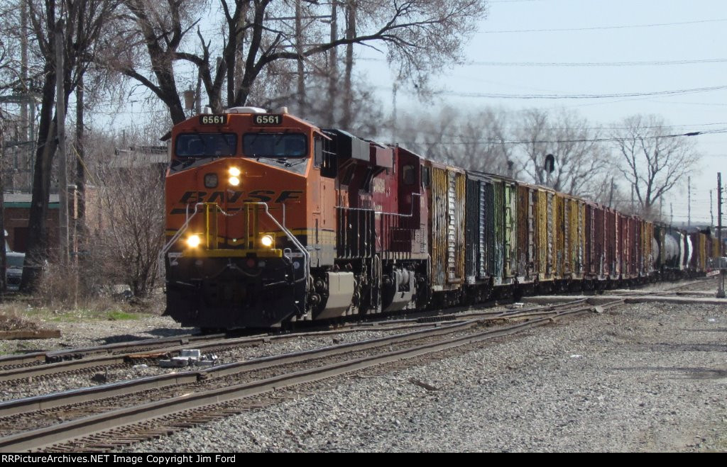 BNSF 6561